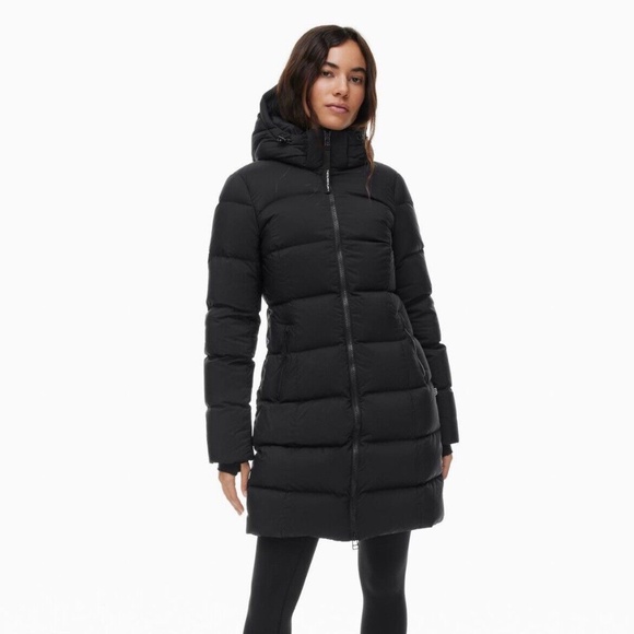 Aritzia | Jackets & Coats | Aritzia The Super Puff Supersnug Mid Puffer ...